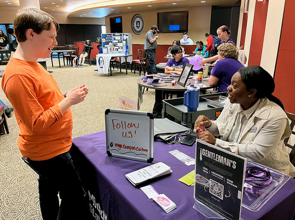 Register for the Spring 2026 Student Expo!